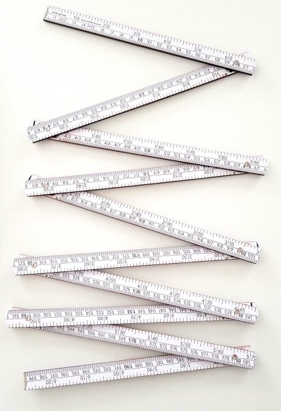 Hochwertige Maßstäbe aus Holz in 1m, 2m und 3m Länge - massstab24.de